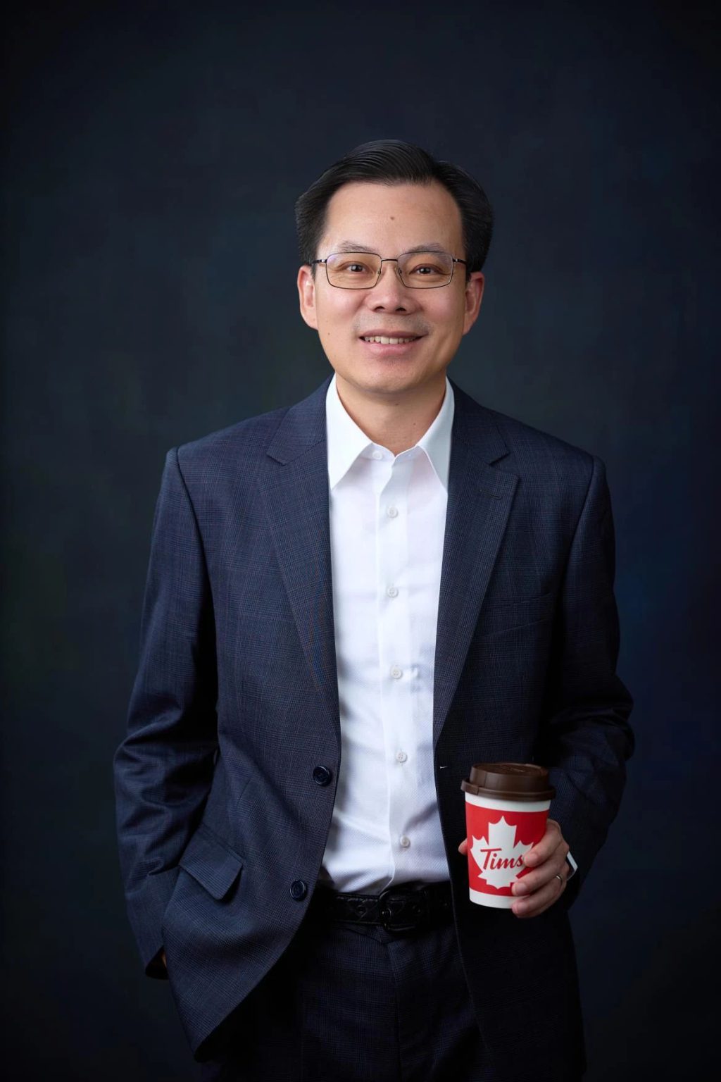 对话Tims天好中国CEO卢永臣：痛并快乐着是常态，要做自己不盲从 | 小食代